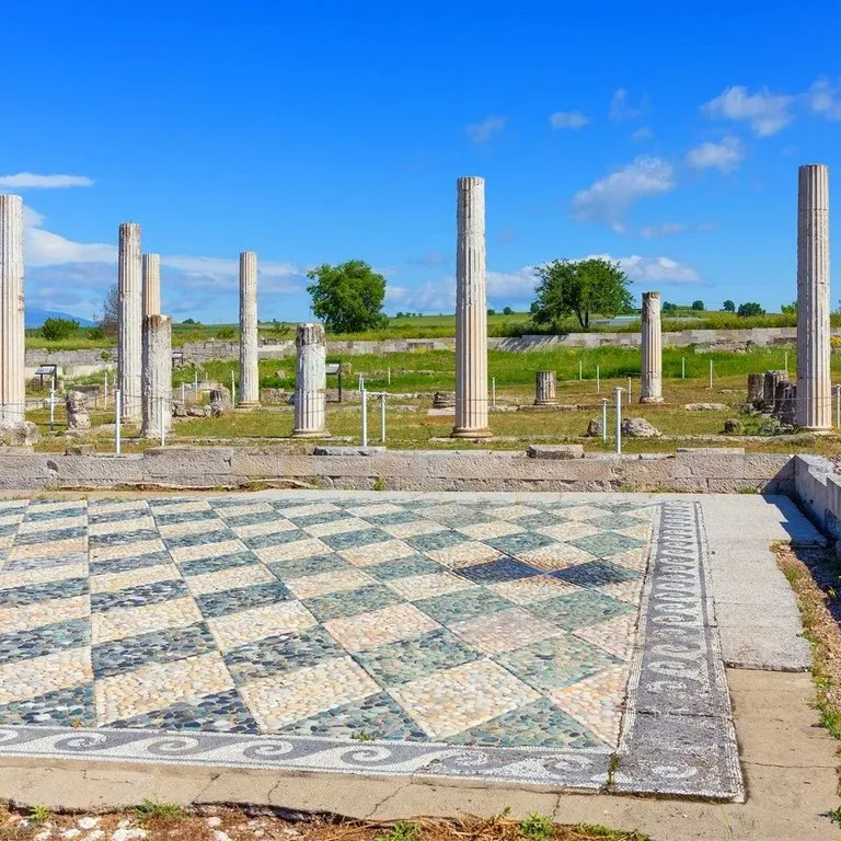 4 days private tour to magical Delphi, Hot Gates, Meteora, Vergina ...